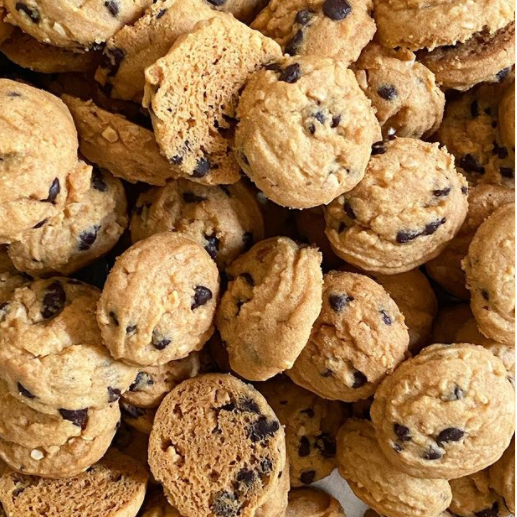 Biskut – Almond Choc Chip Cookies – RumahKueh Kak Zu